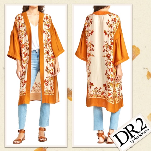 DR2 | Kimonos & Yukatas | Dr2 By Daniel Rainn Floral Border Print ...
